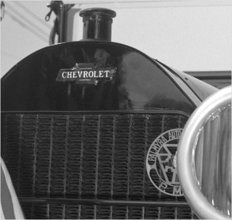 Chevrolet’s Bowtie Logo Celebrates 100th Anniversary - Logo-Designer.co
