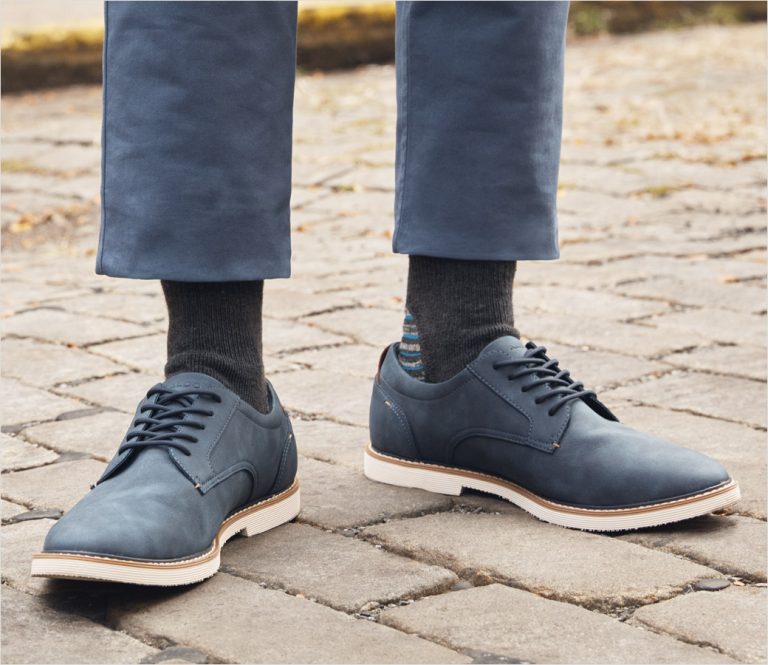 Sock Manufacturer Renfro Reveals New Logo - Logo-Designer.co