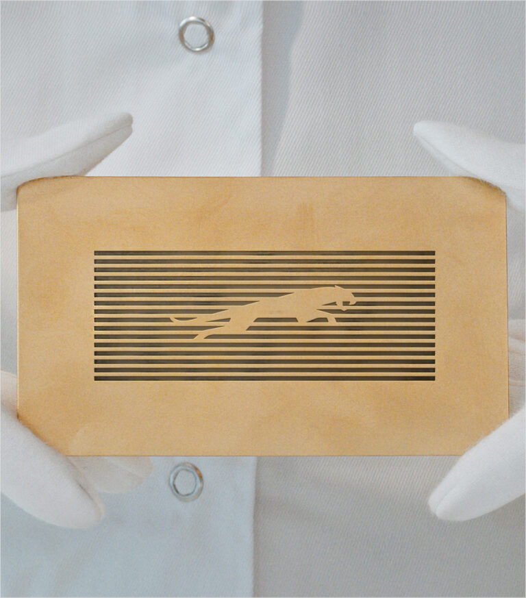 Jaguar Reveals New Logo and Branding - Logo-Designer.co