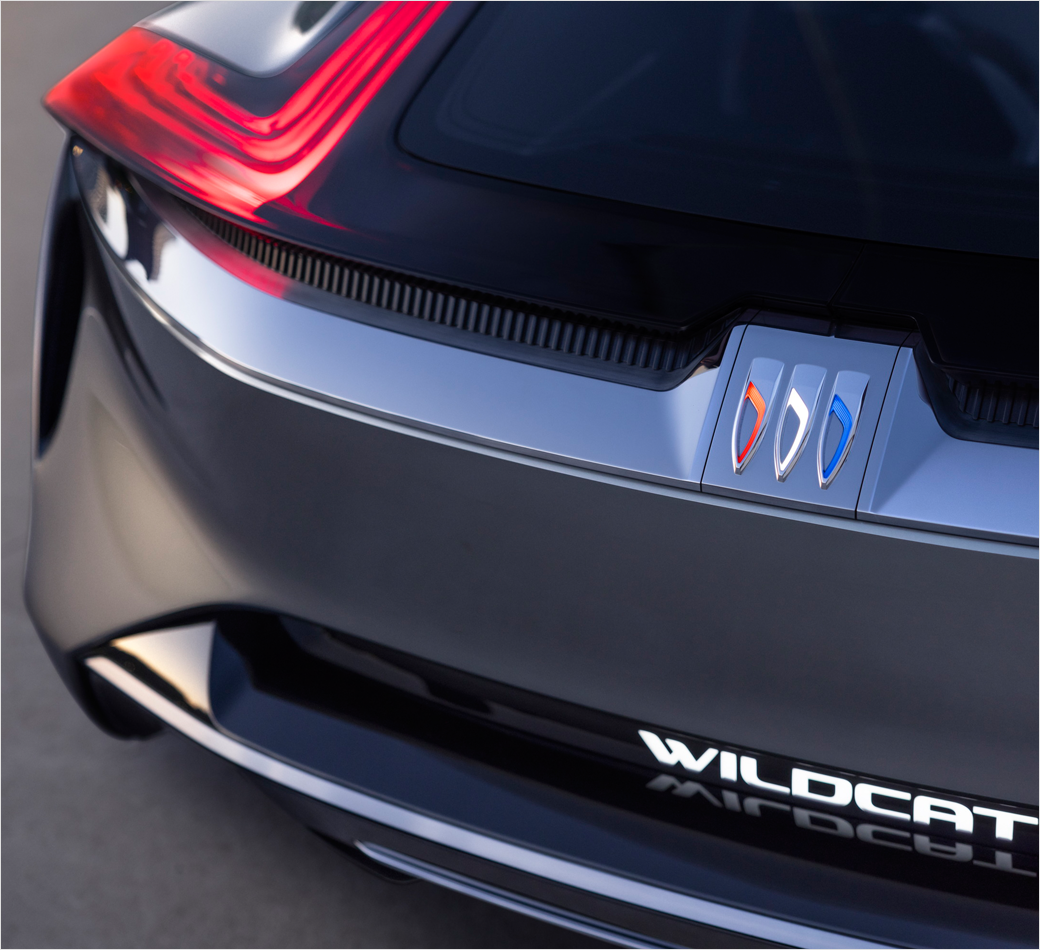 Buick Reveals All-New 'Tri-Shield' Logo Design - Logo-Designer.co